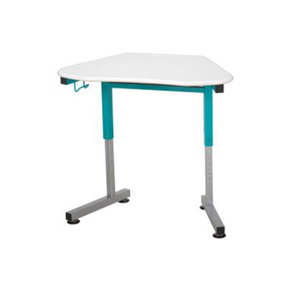 Stagger Desk | Columbia Manufacturing